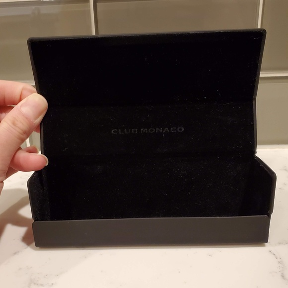 Club Monaco | Accessories | Club Monaco Eyeglasses Case Black | Poshmark